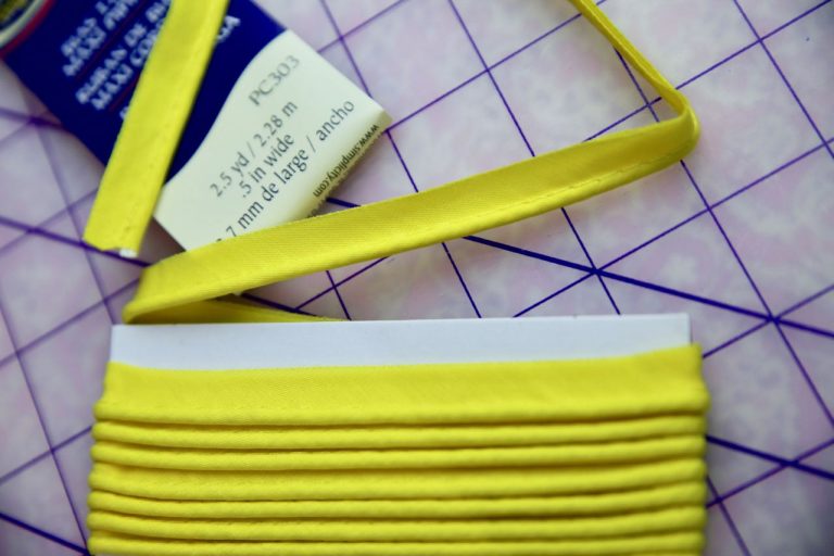 Piping a Seam: About Piping and Trim - League of Dressmakers