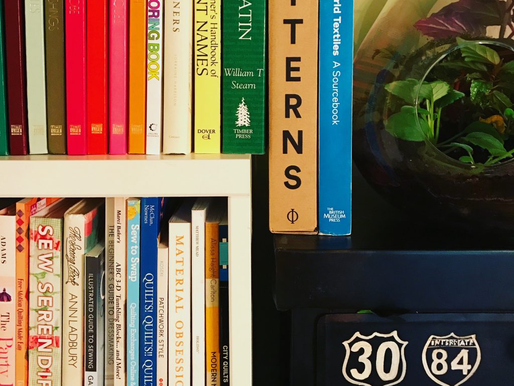 LINKS: Build Your Sewing Library - League of Dressmakers