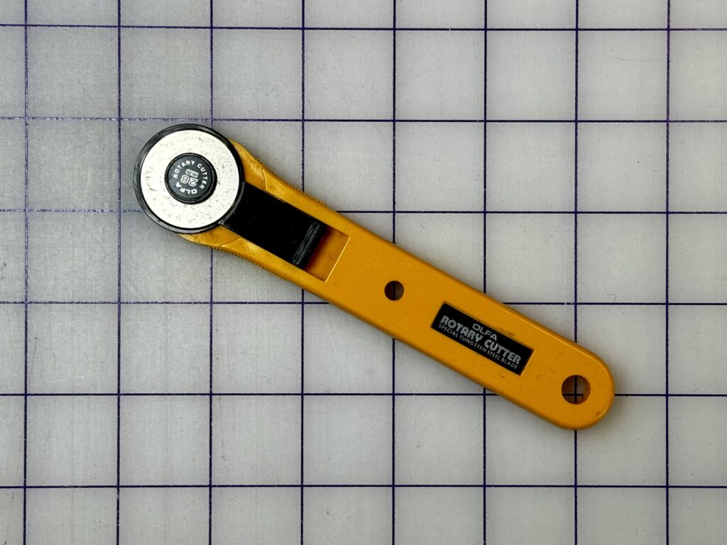 How To Use A Rotary Cutter - League of Dressmakers
